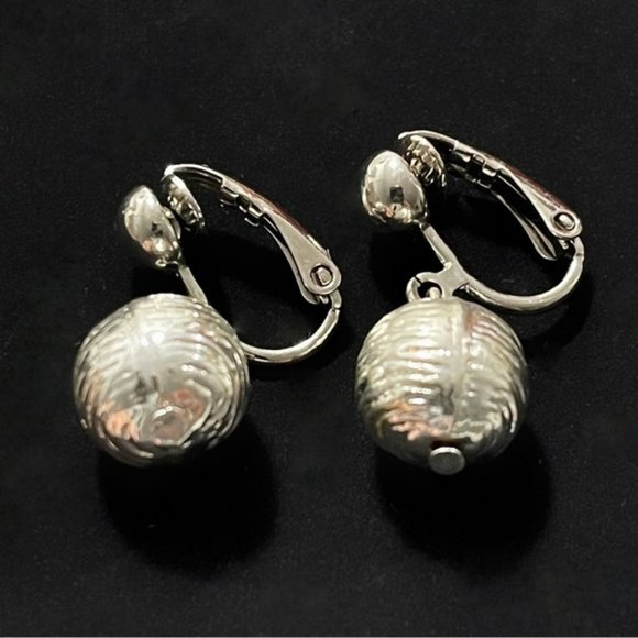 Vintage | Jewelry | Vintage Silver Ball Clip On Earrings | Poshmark